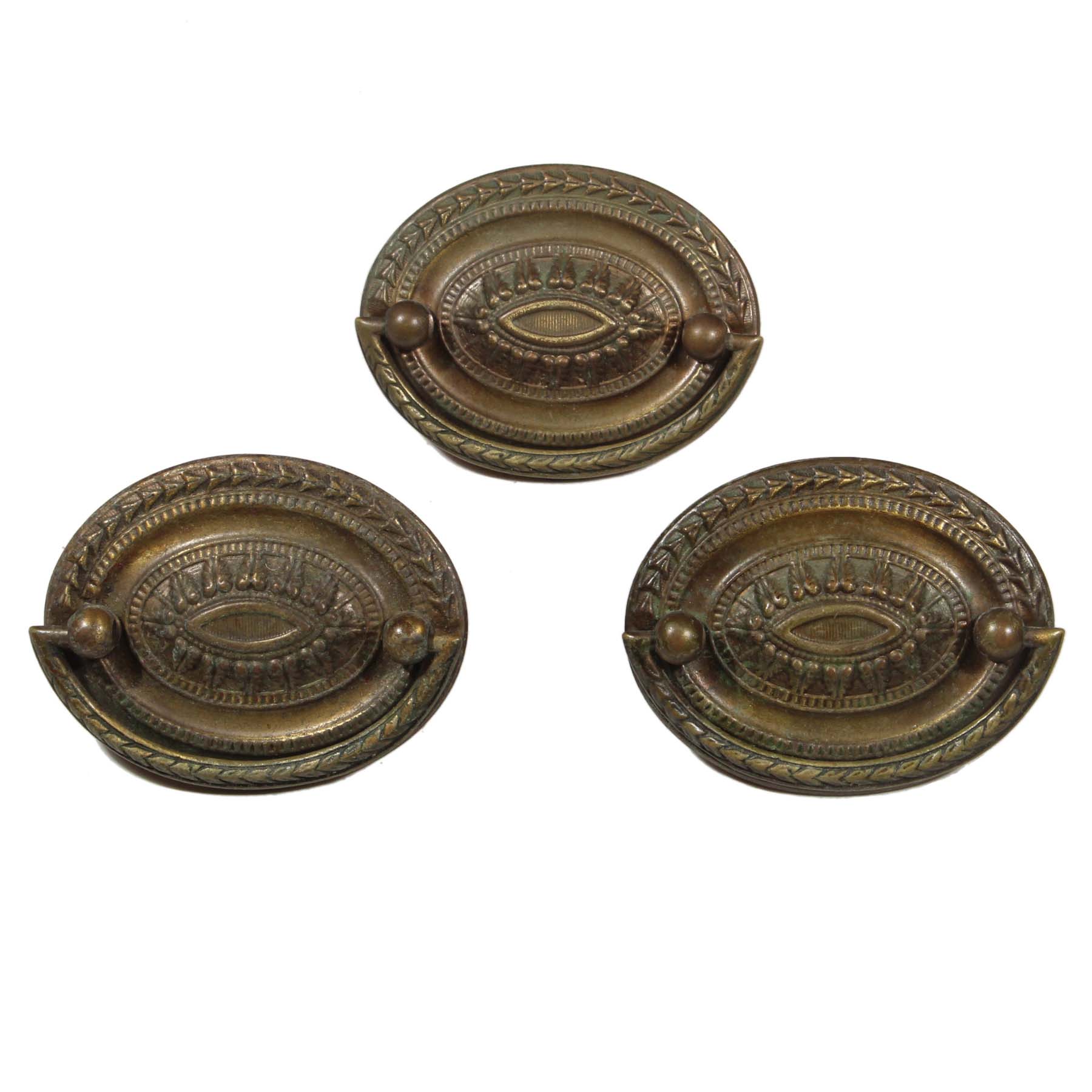 Antique Brass Drop Ring “Heppelwhite” Cabinetry Pulls